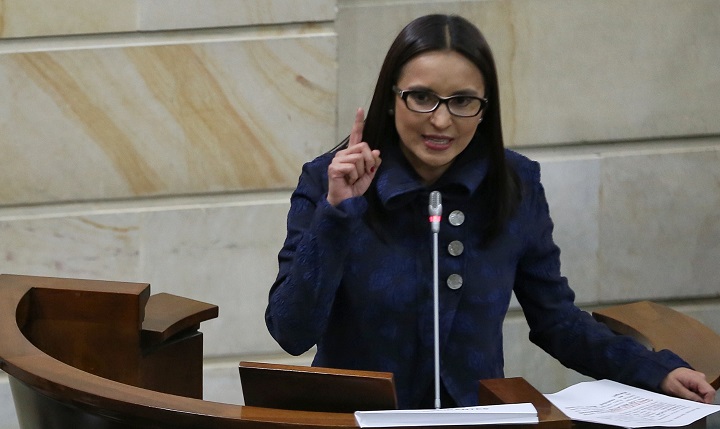 Se le despeja el camino a María Fernanda Rangel para ganar la Contraloría